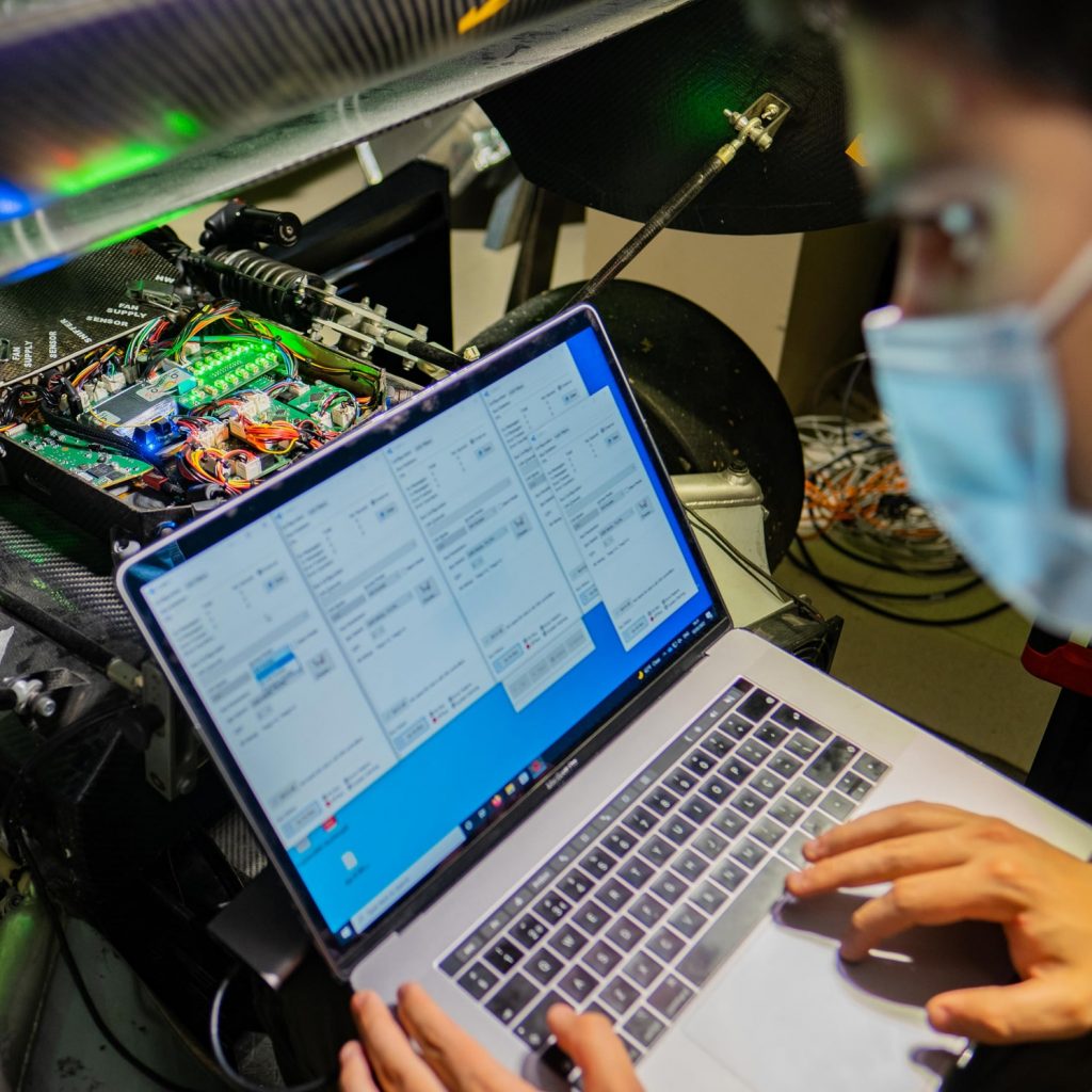 Kvaser’s standalone data logger helps FST Lisboa to Spanish DV victory ...