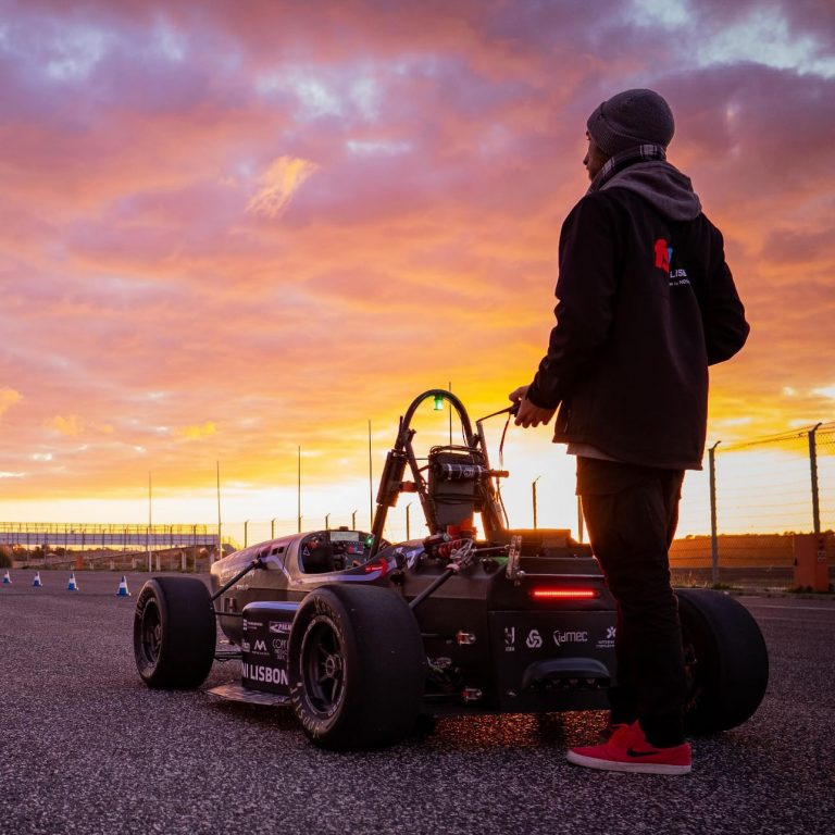 Home Kvaser - Kvaser - Advanced CAN Solutions